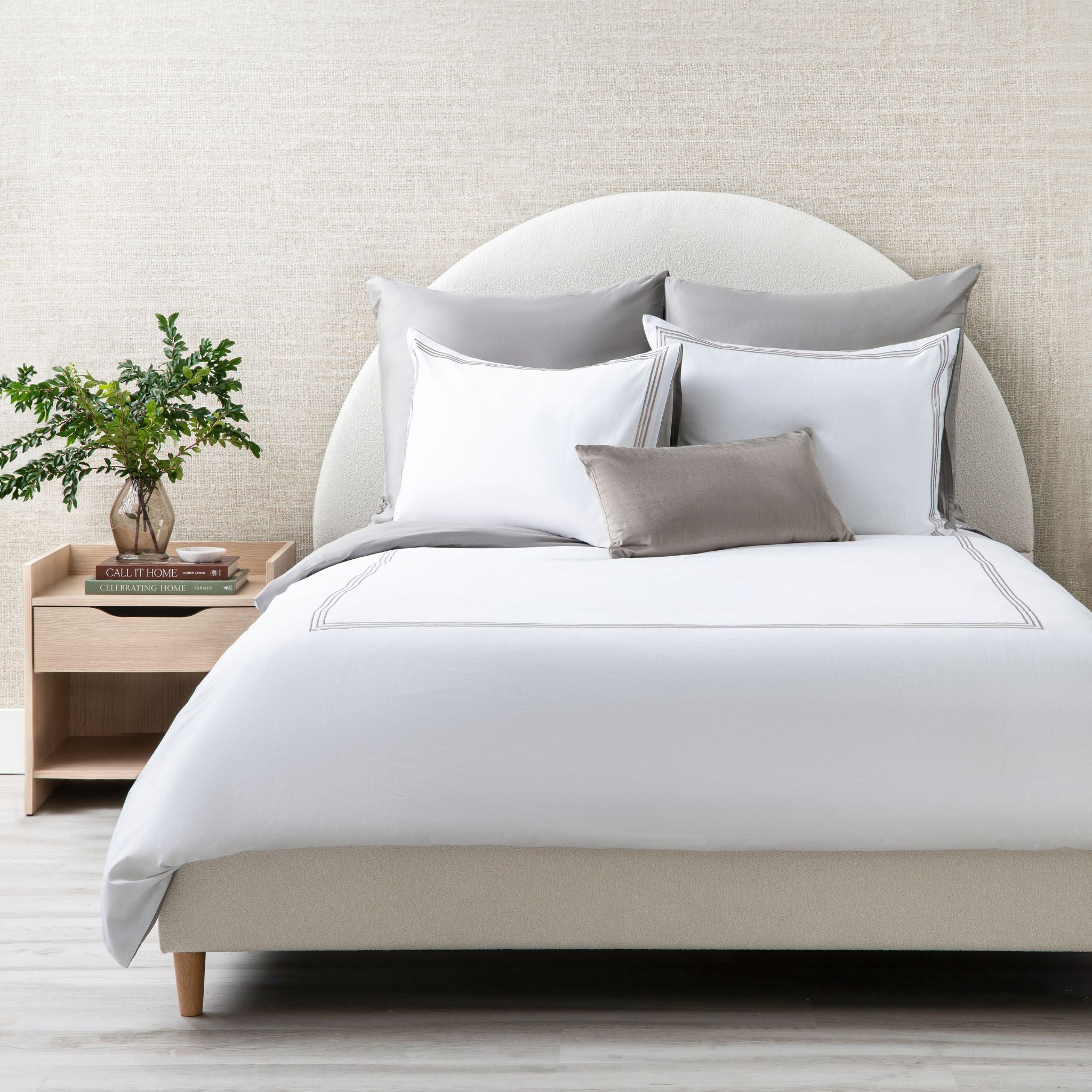 The Hotel Collection – Linen & Lounge